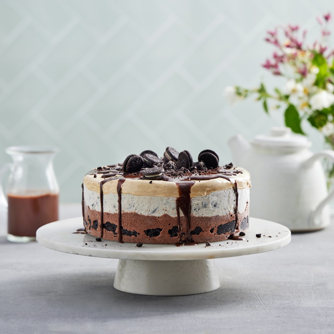 Oreo islagkage - nem og uimodståelig kage - se opskriften her